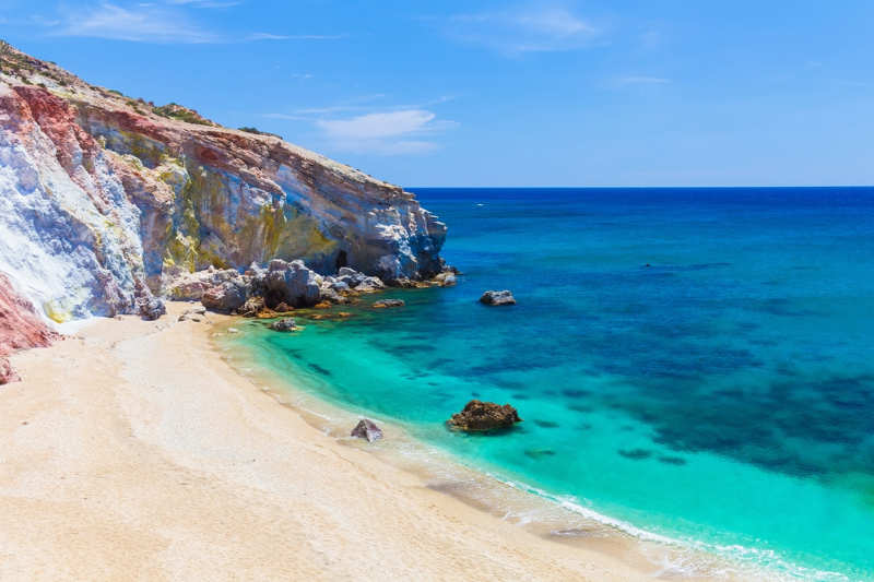 15 Mejores Lugares Que Ver en Milos, Grecia - Viajar sin Prisa